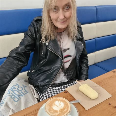 Andrea Beeson Andreamodel64 • Instagram Photos And Videos