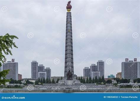 Juche Tower Tower Of The Juche Idea Is A Monument Named After The