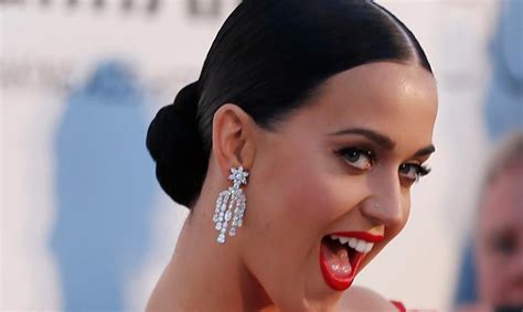 Katy Perry Causes Confusion With Fake Met Gala Photos Odotonline