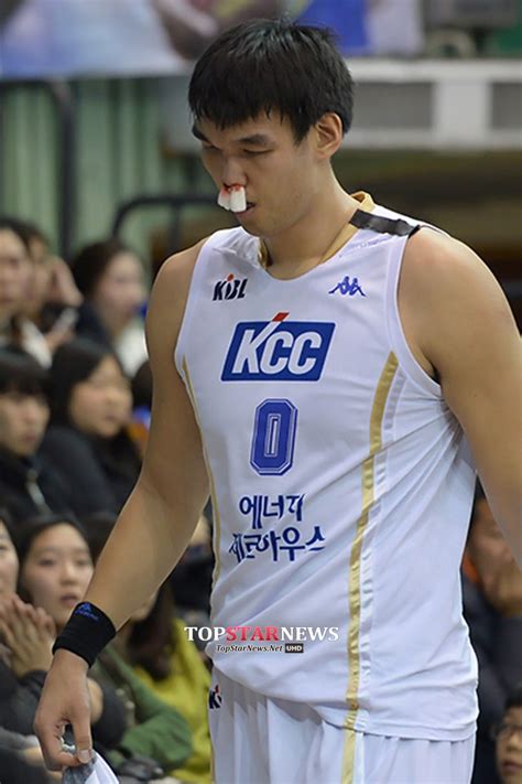 하승민 ‘야유 관중에 ‘발끈…‘답답하면 니들이 뛰어라 우 선 기자 톱스타뉴스