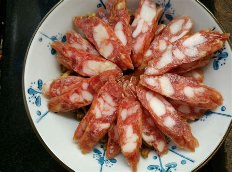 广式蒸腊肠怎么做 广式蒸腊肠的做法 萌萌麻麻0407 豆果美食
