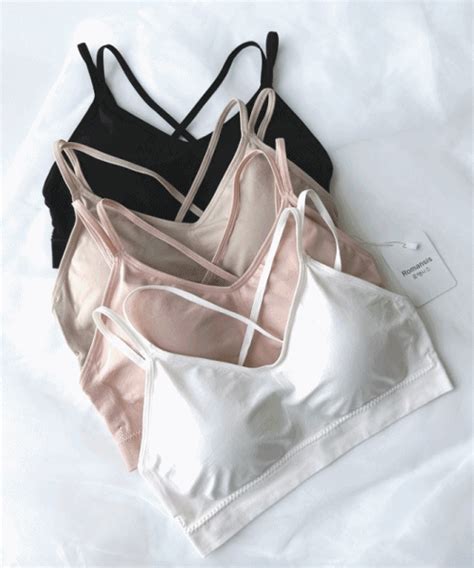 로맨시스 브라렛 편한 스포츠브라 심리스 브라탑 노와이어 브라 새가슴 여름 스트랩 더블끈 백포인트 요가 볼륨 캡내장 스포츠브라탑 필라테스 들뜸없는 이너웨어 여성 속옷