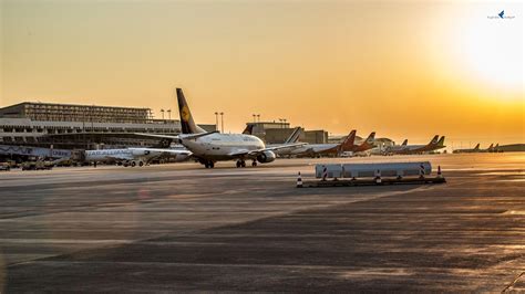 Airport Desktop Wallpapers Top Free Airport Desktop Backgrounds