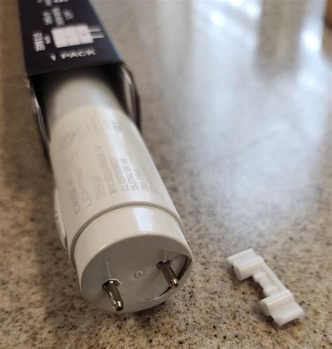 Cree Lighting 32 Watt Eq T8 Switchable White Medium Bi Pin Base G13