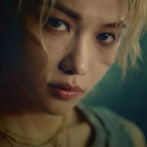 Felix Felix Top Line Topline Wallpaper Skz Felix Topline Lee Félix