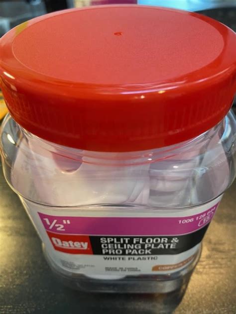 Oatey Split Flange White Plastic Escutcheon Plate 12 20 Pack Hdc9696