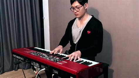 พรปีใหม่ เพลงพระราชนิพนธ์อันดับที่ ๑๓ ทรงพระราชนิพนธ์ขึ้นในเดือนธันวาคม พ ศ ๒๔๙๕ เมื่อเสด็จ