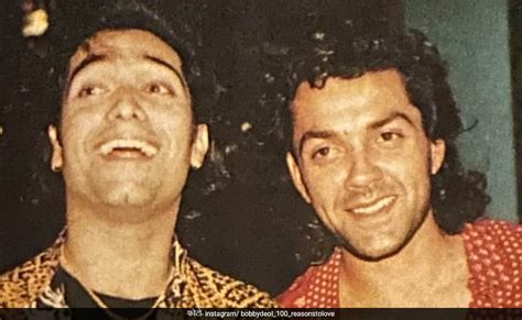 बॉबी देओल संग दिख रहे इस एक्टर के पापा के आगे एक्टिंग करने से डरते थे धर्मेंद्र और सुनील दत्त