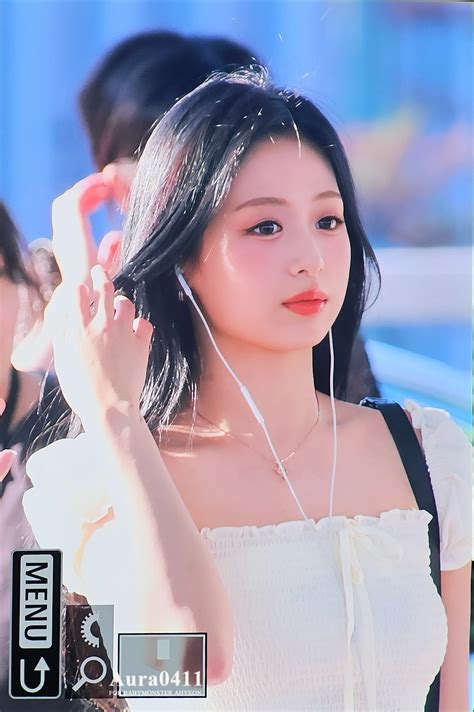 더쿠 오늘 빨머에서 다시 검머로 염색한 베이비몬스터 아현 