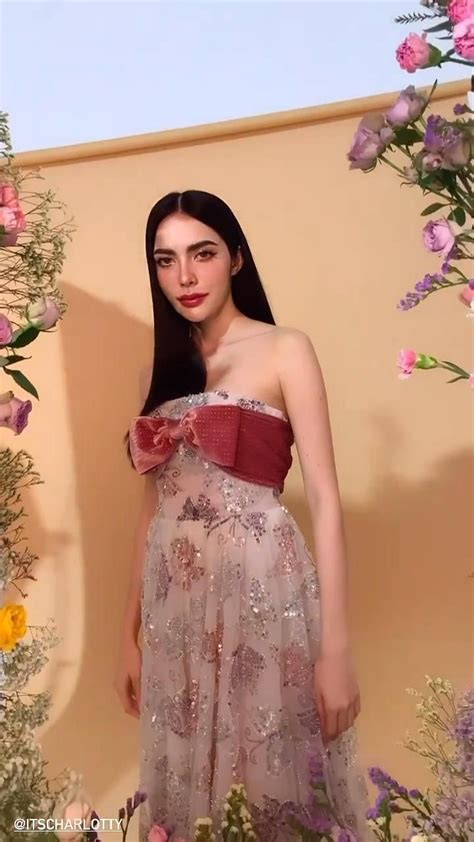 ไอเดีย Bg 8 รายการ ในปี 2024 โปสเตอร์ภาพ วอลเปเปอร์โทรศัพท์ พื้นหลัง Iphone