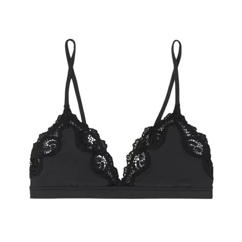 Sza Named The New Face Of Skims Fits Everybody Campaign Marie Claire Uk