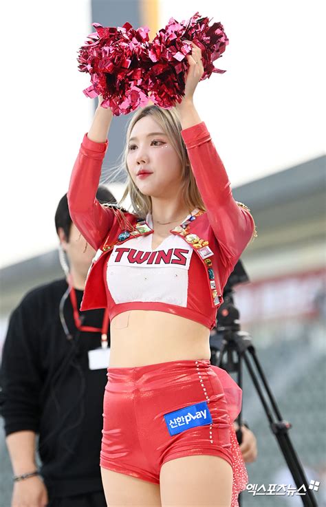 치어리더 이진 인형같은 모습 엑s Hd포토