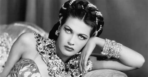 Yvonne De Carlo Went From Starlet To Monster