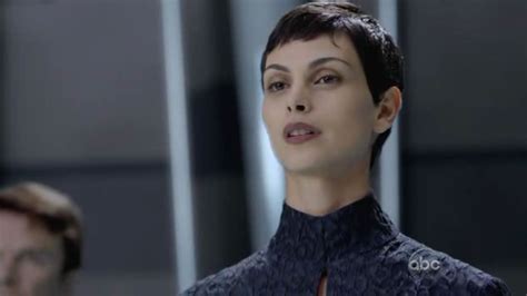 Morena Baccarin Short Hairstyle Pixie Cut