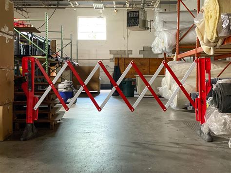 Portable Expanding Barrier Plastic