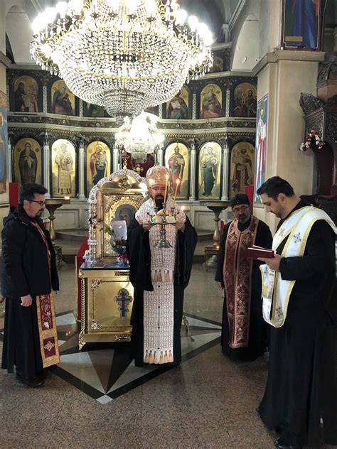 4 Акатист на Пресвета Богородица