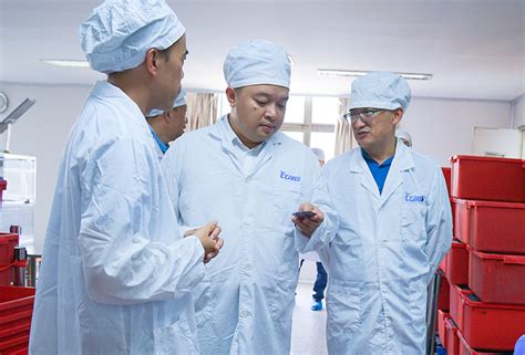 柳州产业集团党委书记、董事长周云祥到两面针亿康药业调研指导 广西两面针亿康药业股份有限公司