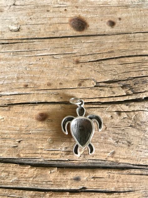 Sterling Silver Turtle Pendant Sea Turtle Ocean… Gem