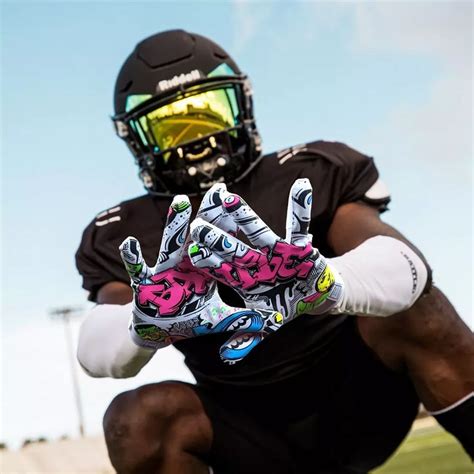 Battle Youth Doom Speed Receiver Football Gloves Graffiti Battle