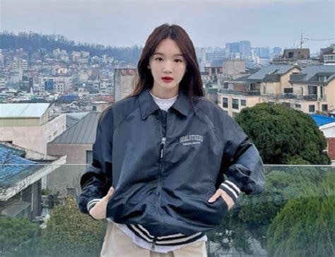 이러려고 유튜브 시작했나 강민경 유튜브 수익 공개하면서 한 일에 모두가 경악했다