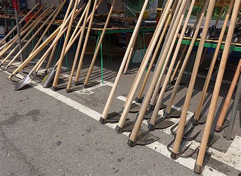 Gambar Background Iron Rake Vektor Dan File Psd Untuk Unduh Gratis