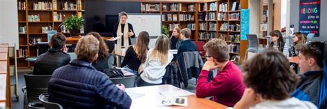 The Dialogic Classroom Essential Partners The Dialogic Classroom Essential Partners