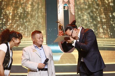 Соёл Соёл спорт аялал жуулчлал залуучуудын яам