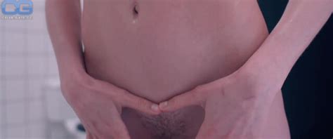 Margaret Qualley Nude Pictures Photos Playbabe Naked Topless Fappening