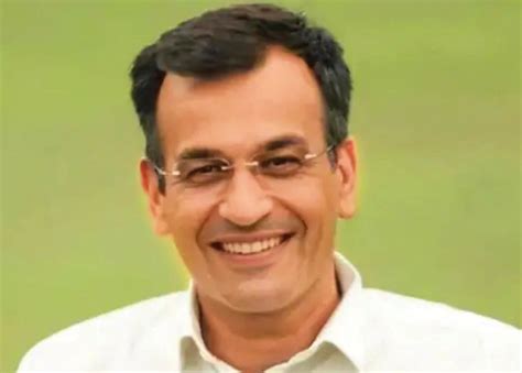 dr nitin pande of sms hospital dies of cardiac arrest the buckstopper