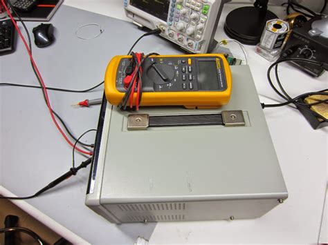 Quick Look GW Instek GPS 3303 Power Supply Page 1