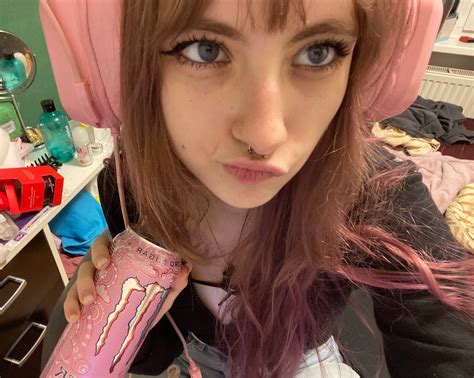 My Links • Eshbug • Milkshake Website Builder