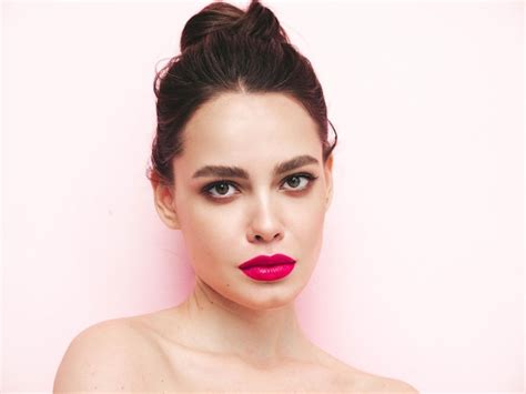 Page 3 Full Pillowy Lips Images Free Download On Freepik
