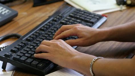 What Is Keyboard Polling Rate Why It Matters In