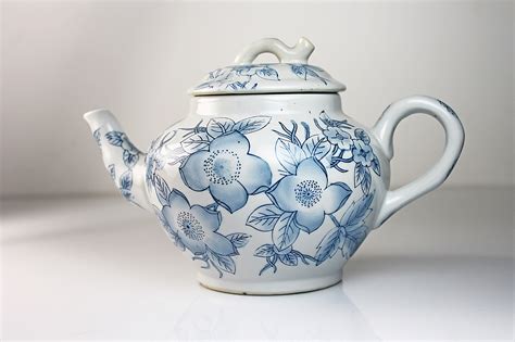 China Lace Teapot At Lula Meyers Blog