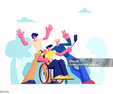 야외에서 셀프 카메라를 만드는 센터에서 휠체어 장애인과 친구의 그룹입니다 우정 인간 관계 쾌활 한 남성 문자 휴대 전화 카메라에 사진을 복용 만화 평면 벡터 일러스트 건강