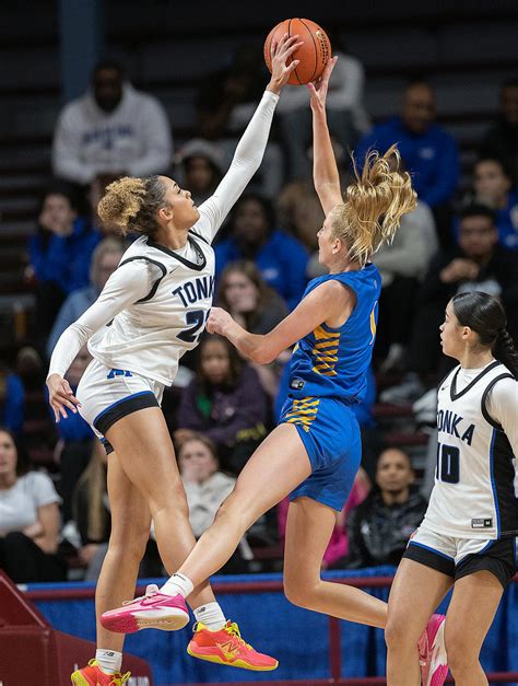 Girls Basketball State Tournament Rivals To Battle For Class 4a 3a