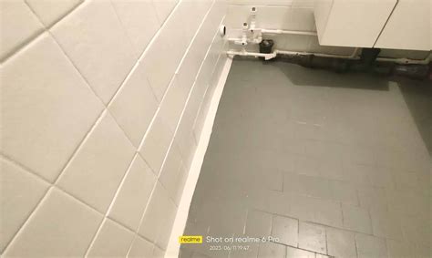 Как покрасить кафельную плитку подробное руководство