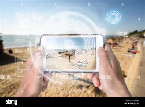 Augmented Reality Device Using Smart Technology Mixing Virtual And