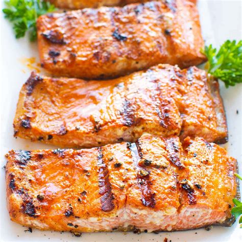 Grilled Salmon Fillet Grilled Salmon Fillet With Creamy Spinach