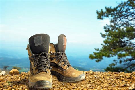 Best Hiking Boots For Bad Hips Tryout Nature