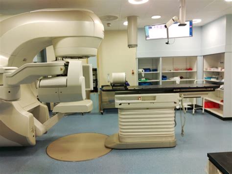 Refurbished Varian Truebeam Linear Accelerator 23h12 Ros