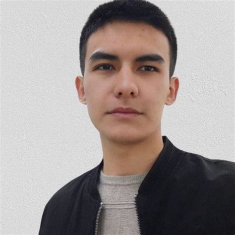 Dushaev Sirojiddin Medium