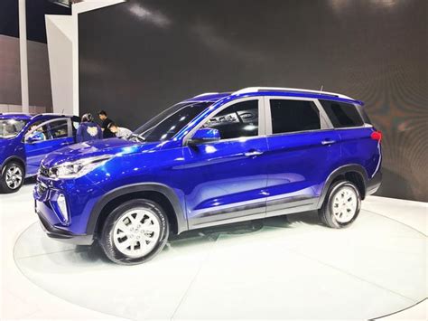 實拍五菱首款suv——五菱宏光s3，底盤是最大亮點！ 每日頭條