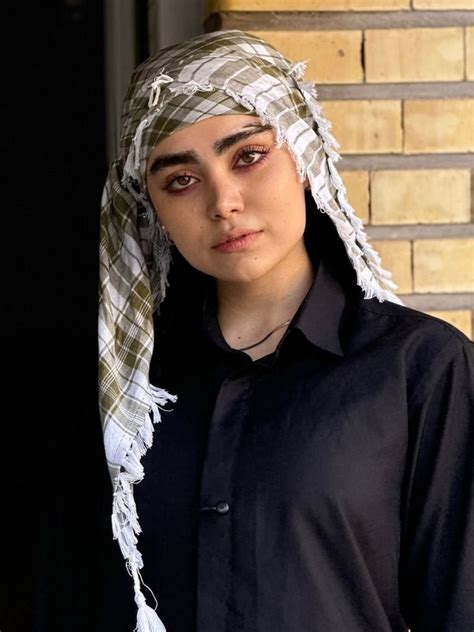 Pin Di نـجـمـة 𐙚 Su صور ابطال Nel 2025