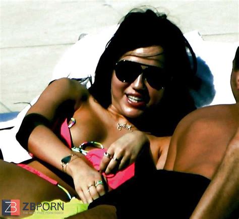 Miley Cyrus Two Zb Porn