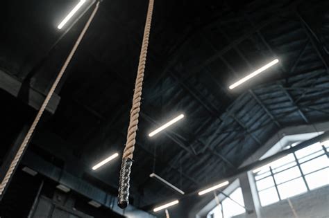 체육관 천장에 매달려 밧줄 복사 공간 텍스트에 대 한 장소 개념에 대한 스톡 사진 및 기타 이미지 개념 건강관리와 의술 건강한 생활방식 Istock