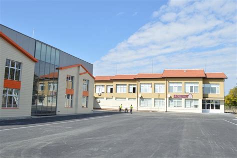 История на училището 176 ОбУ Св Св Кирил и Методий