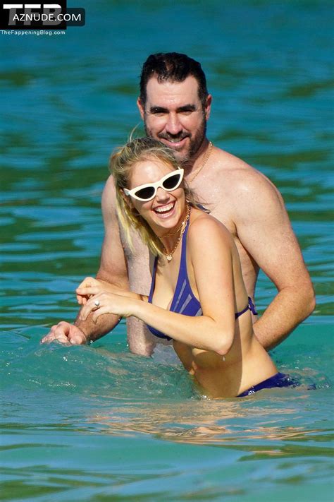 Kate Upton Sexy Looks Hot In A Blue Bikini Enjoying A Vacation In Pelican Beach With Justin