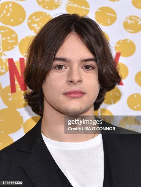 Netfix Photos And Premium High Res Pictures Getty Images