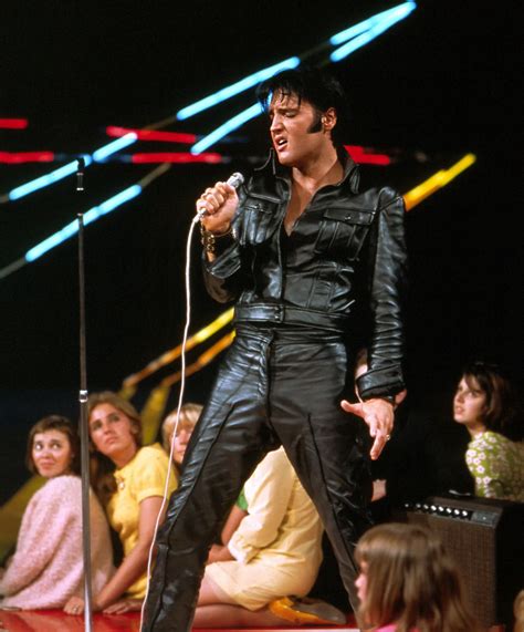 How Tall Was Elvis Presley The Kings Height Revealed Pure Magazine
